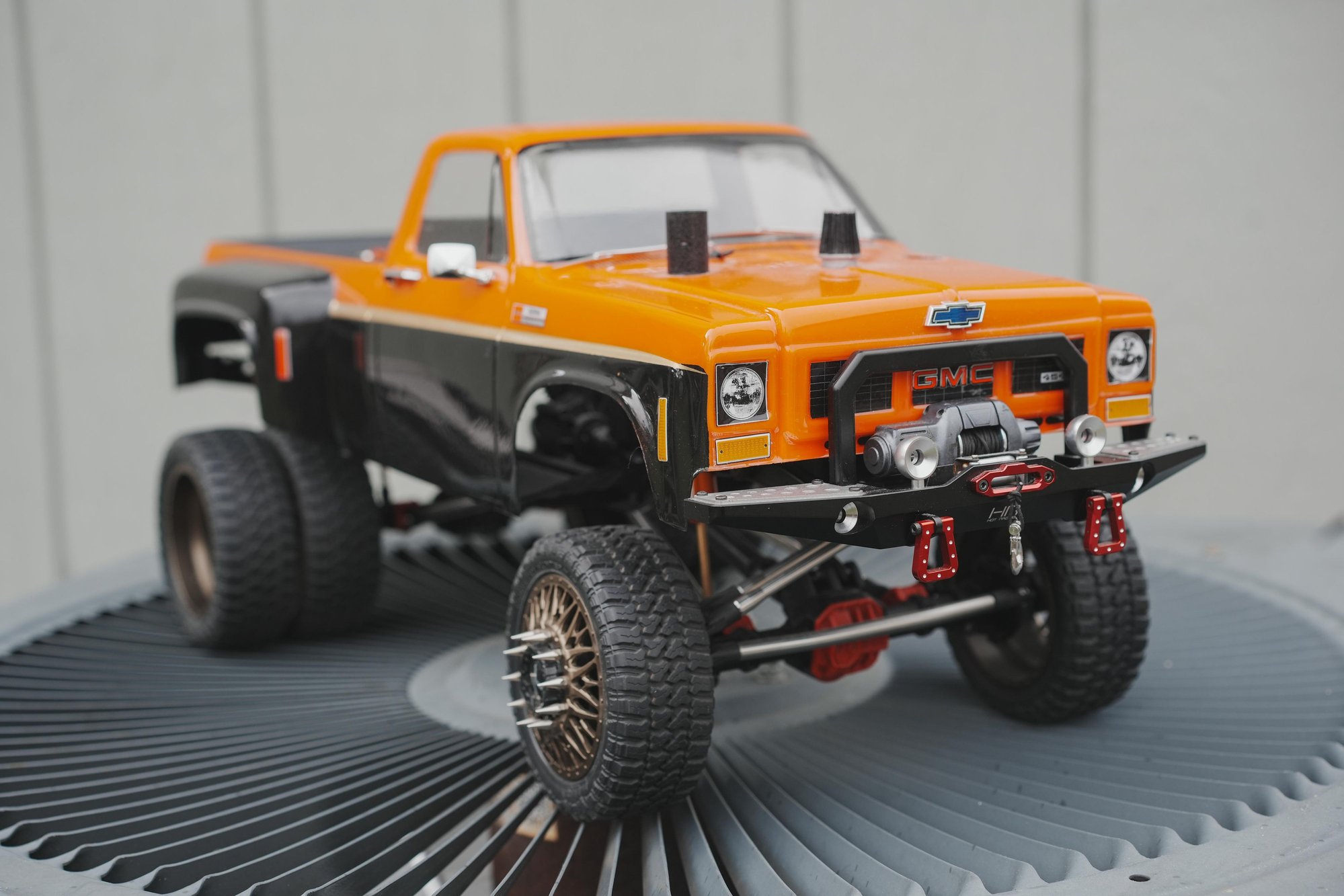Custom Axial tow truck SCX10 build custom painted body winch metal ...
