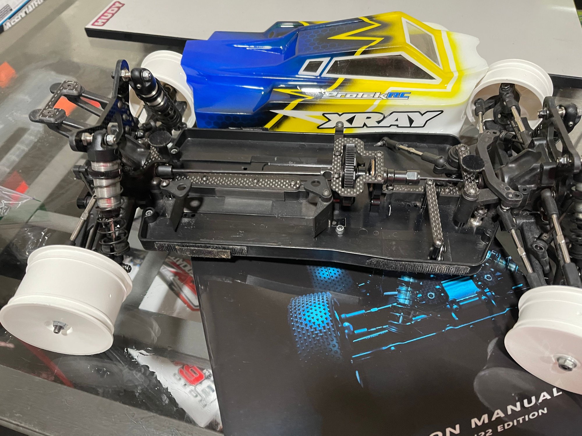 X-ray xb4 22 c & associated b74.1 both rollers loaded - R/C Tech Forums