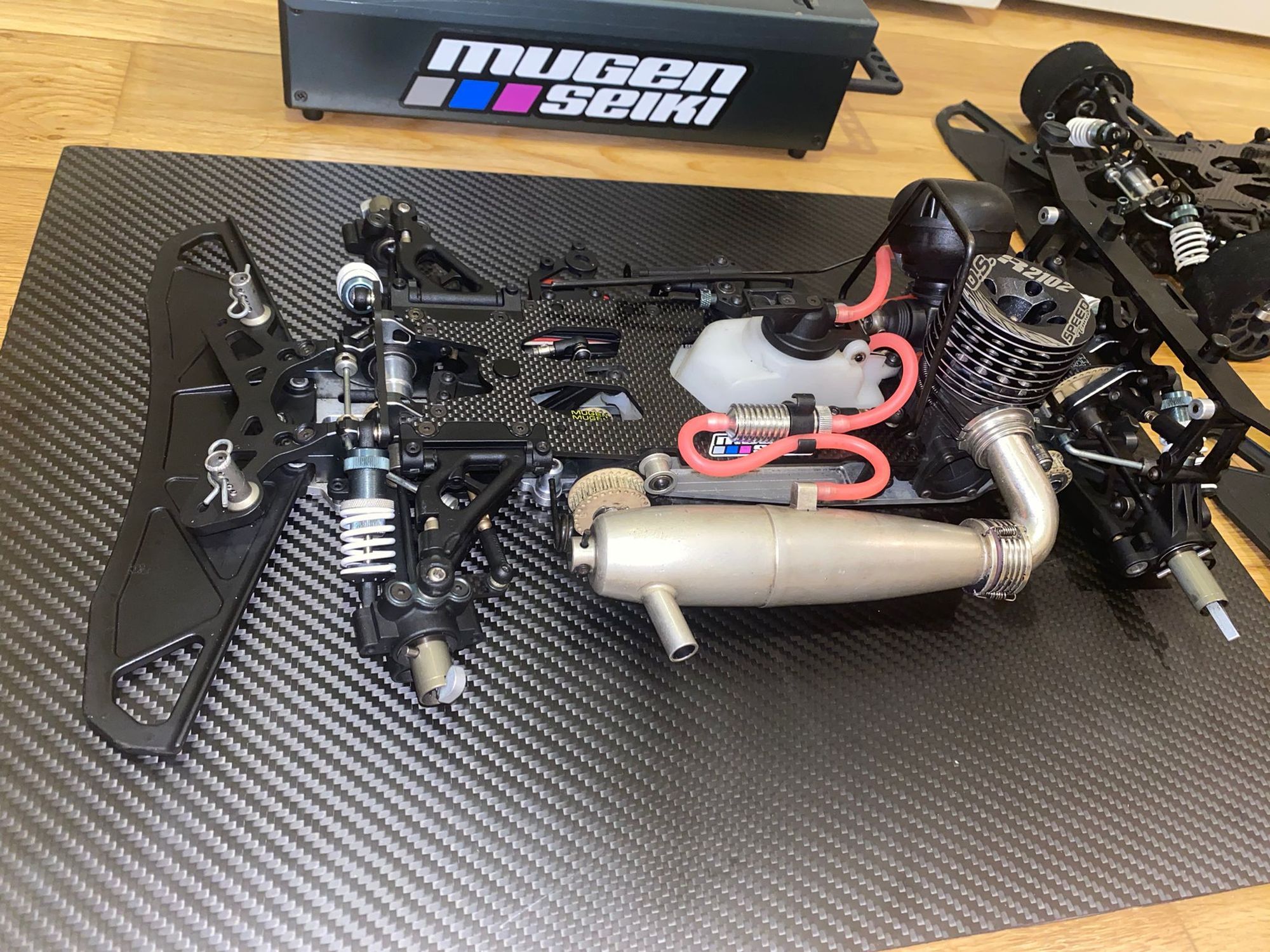 Brand new RTR Mugen Seiki MRX6X/ O.S Speed R2014 WC + 2x RTR used MRX6 ...