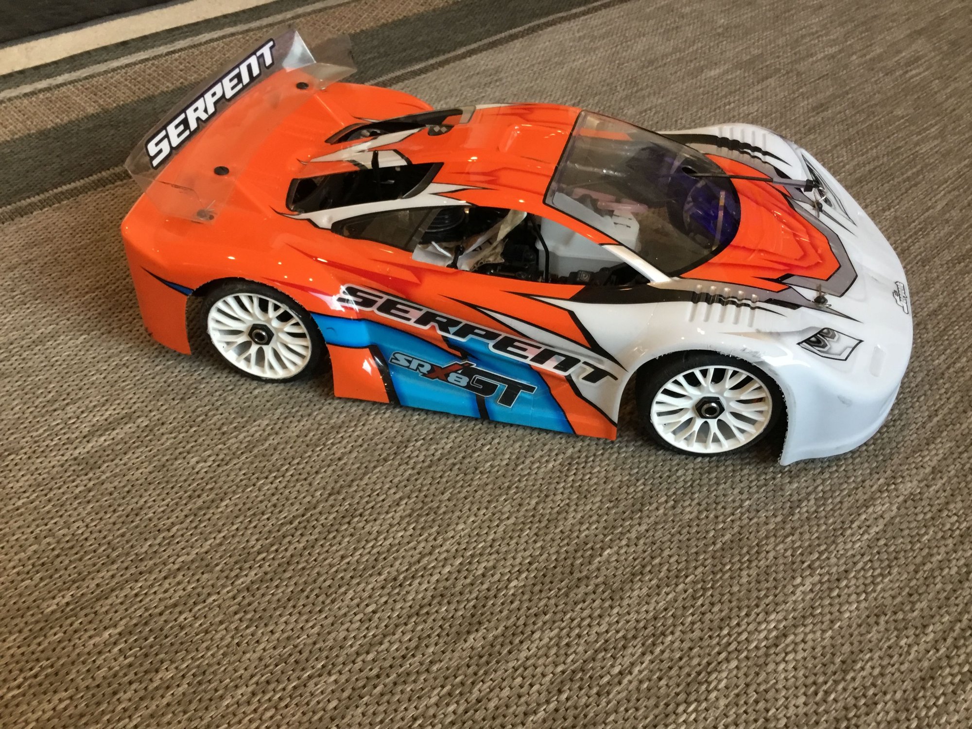 FS: SERPENT 1/8 SRX8GT ONROAD - READY TO RUN - R/C Tech Forums