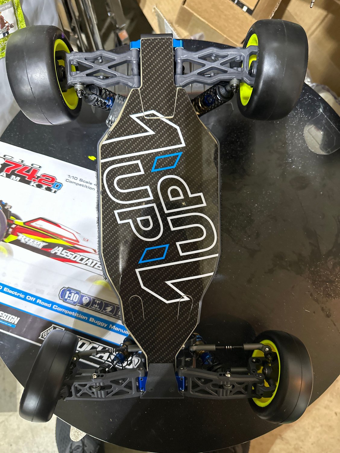 FS: new never run B6.4D - R/C Tech Forums