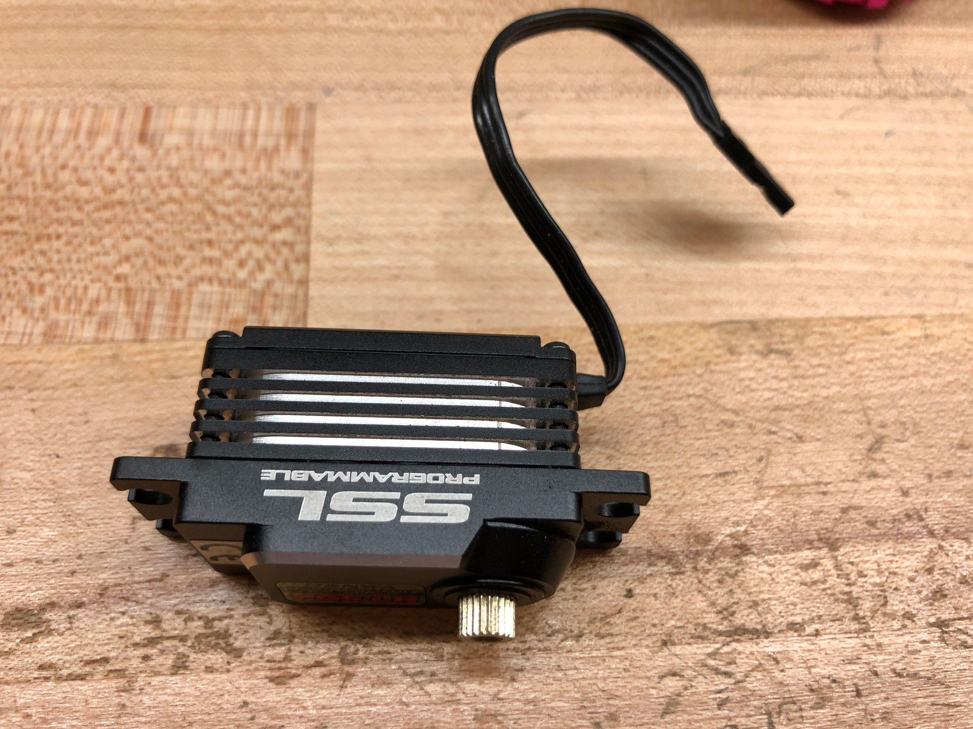 Sanwa/Airtronics PGS-LH Low Profile Brushless Servo (High Voltage) - R/C Tech Forums