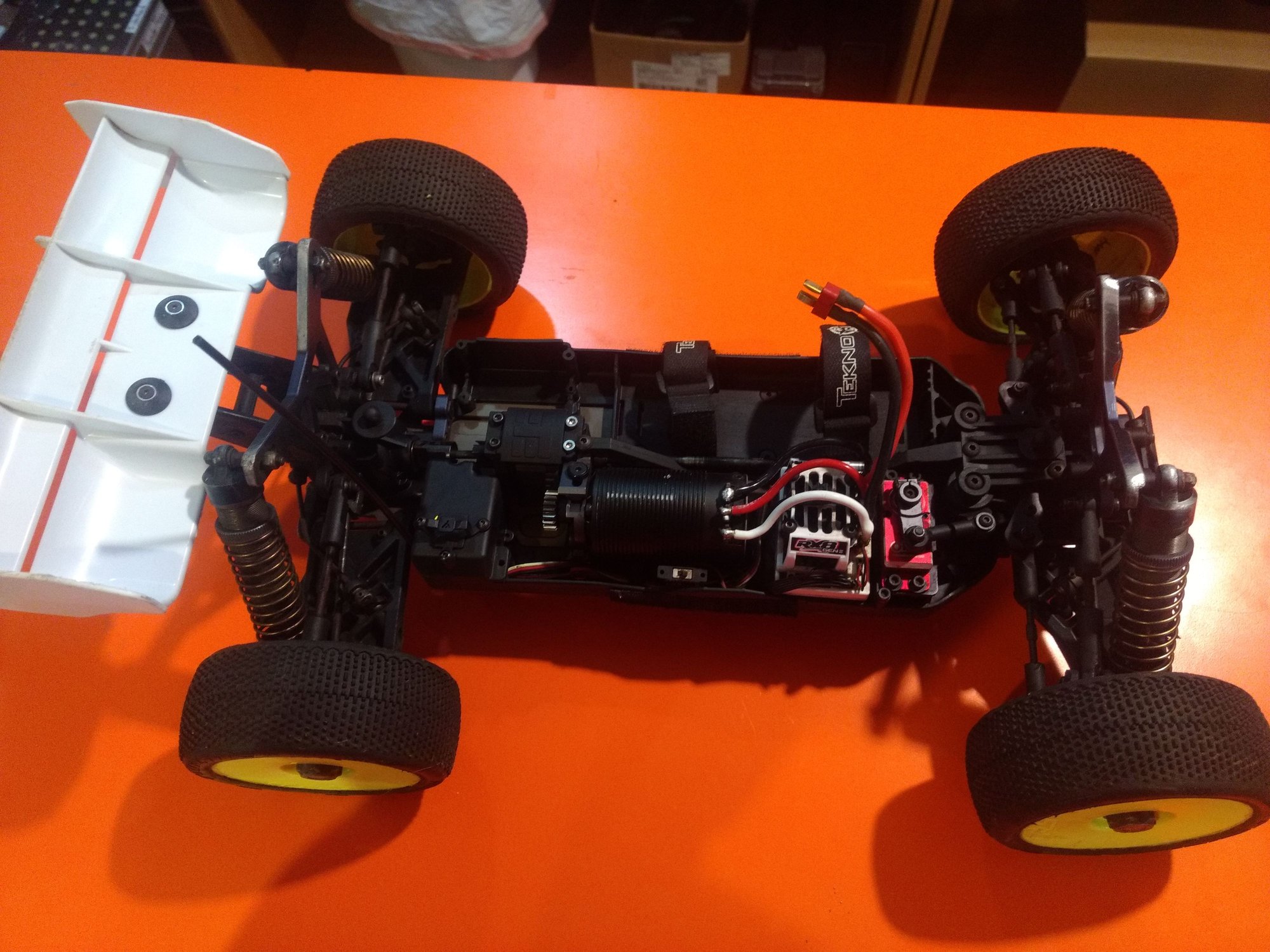 Tekno EB48.4 ARTR - R/C Tech Forums