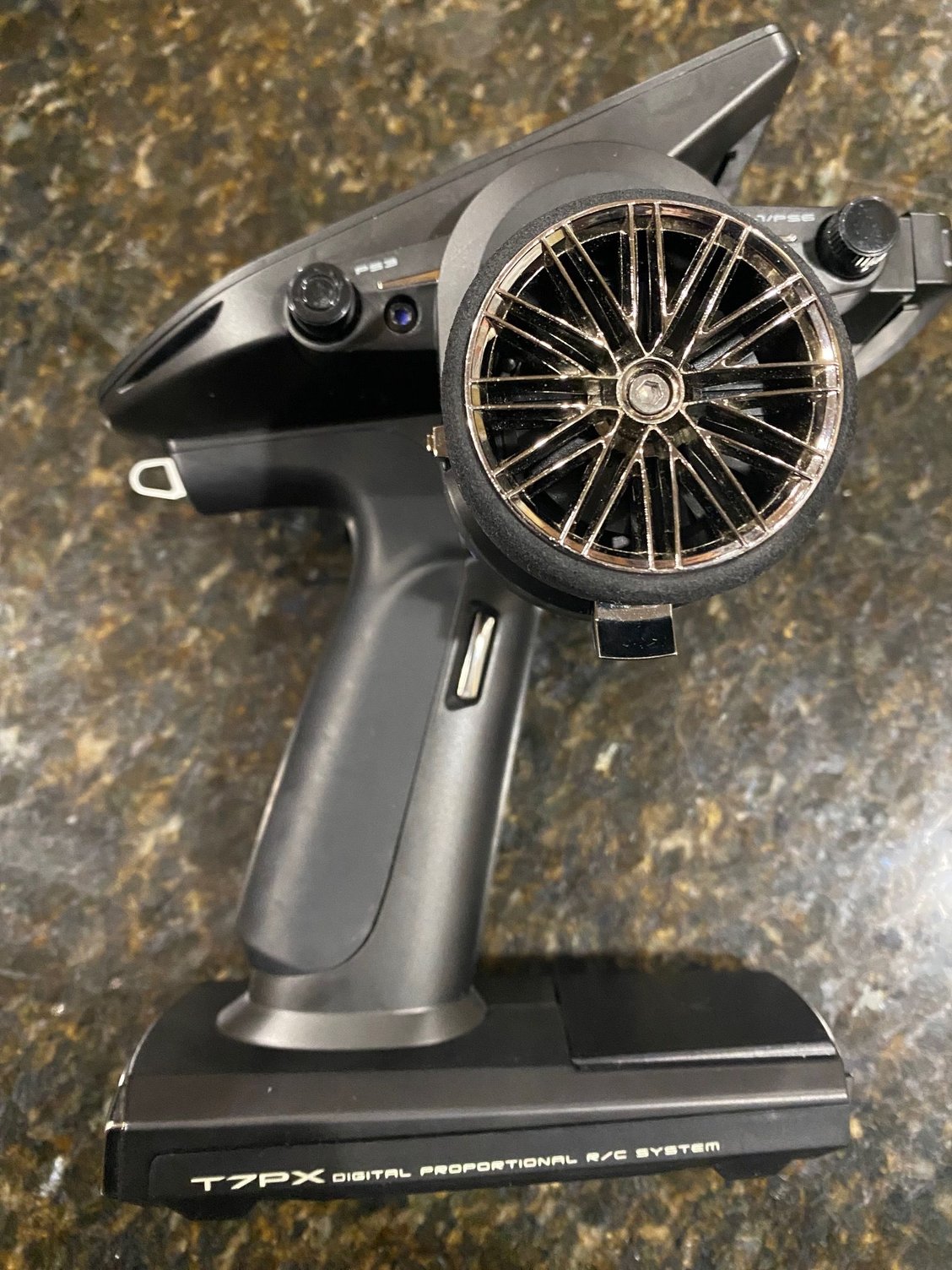 Futaba 7PX Radio 7TPX T-FHSS 2.4GHz + R334SBS Receiver + Protek Hard Case + Lipo - R/C Tech Forums