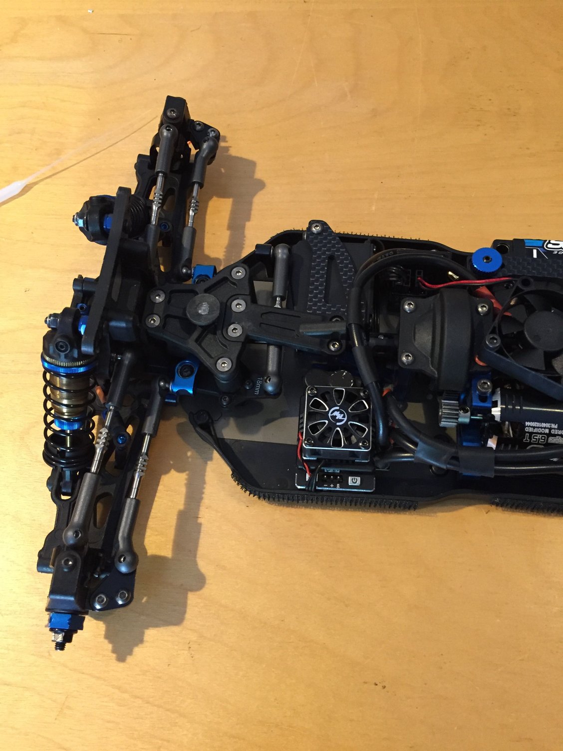 For Sale B64 LIKE NEW - R/C Tech Forums