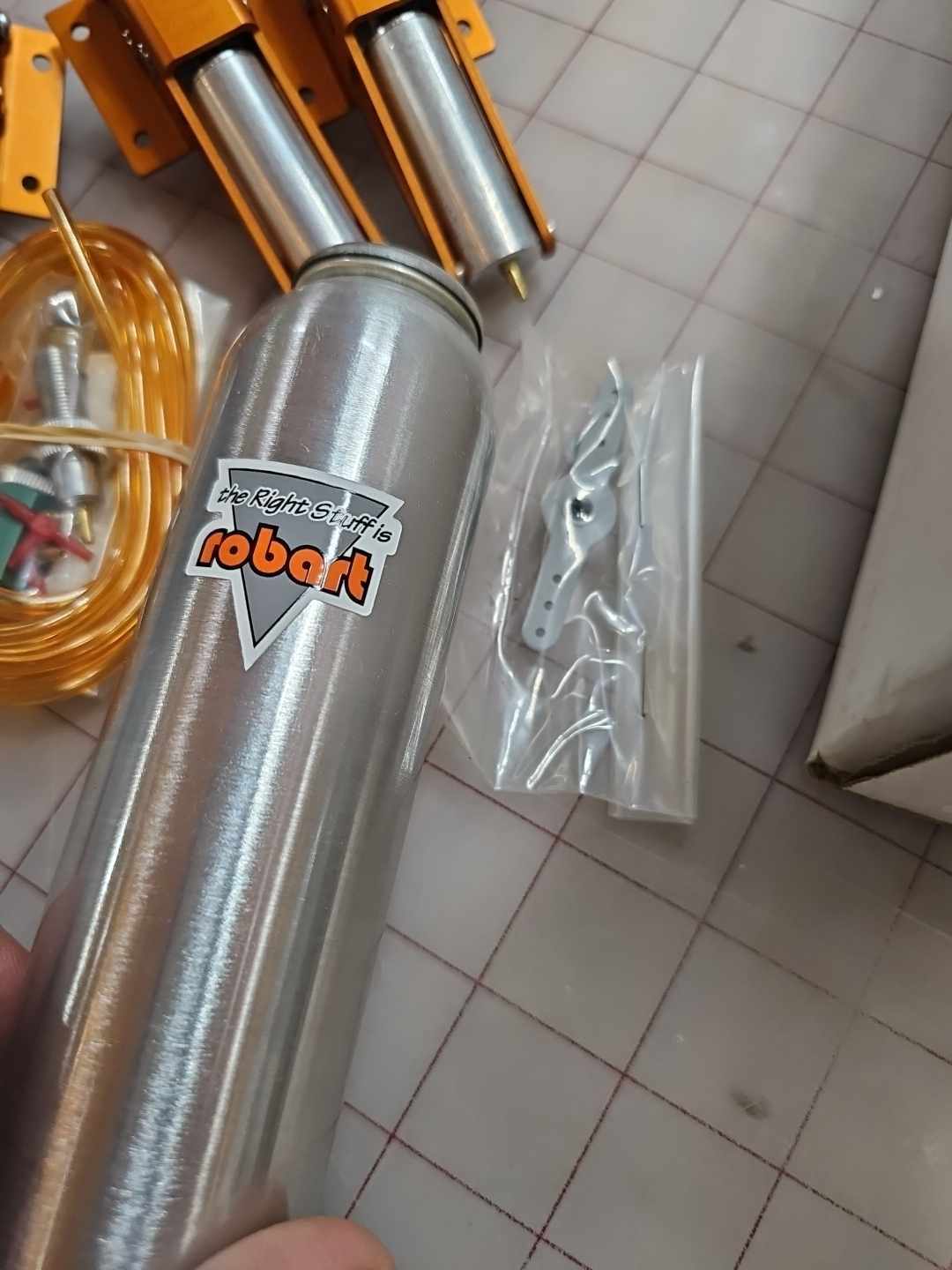 Super rare DECUES WILD 25e2 w/ Retracts, motors, and esc's OFF SITE ...