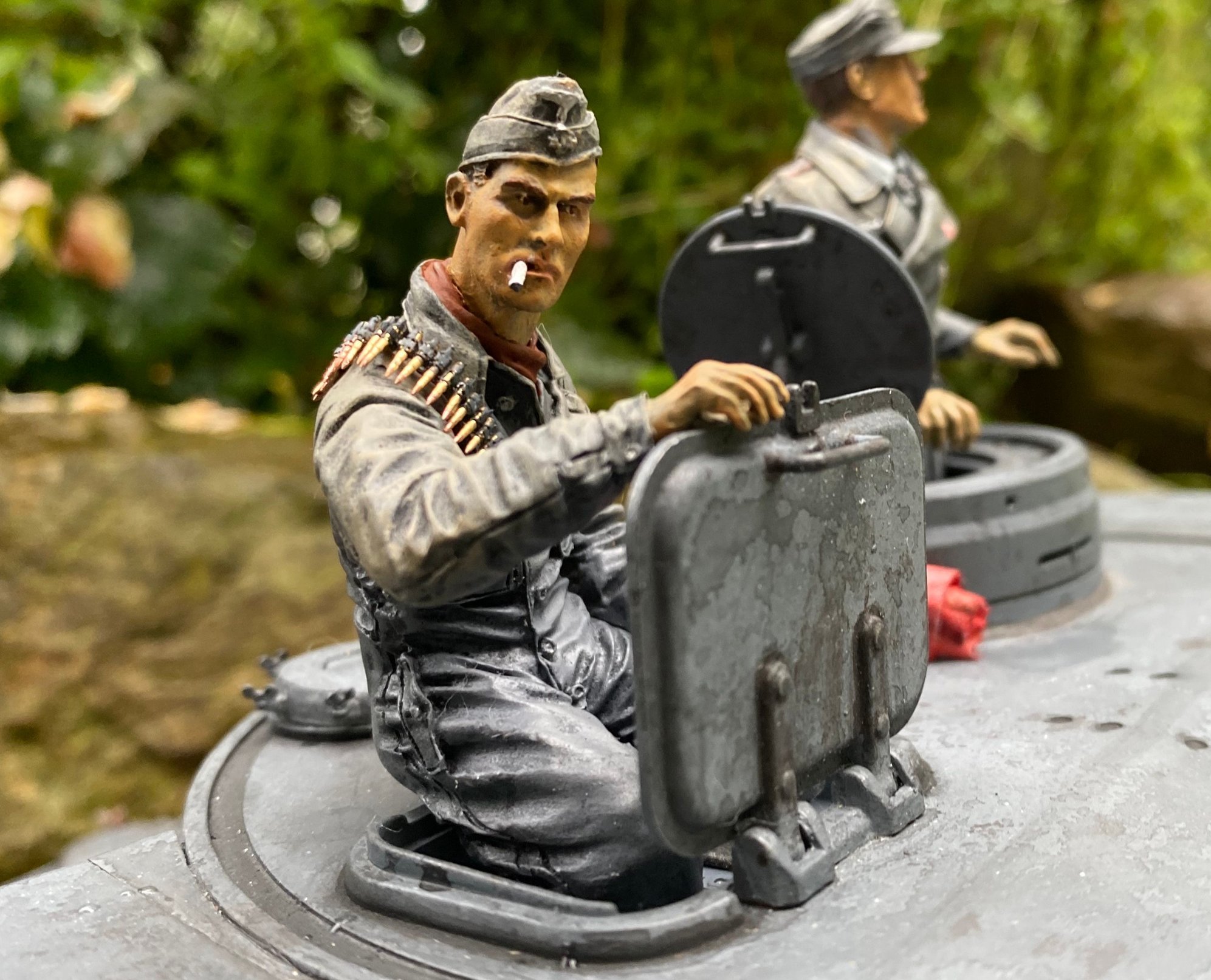 Animatronic 1/16 Tiger Commander - RCU Forums