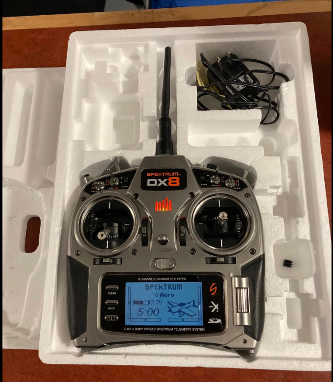 Spektrum DX8 and receivers, package sale - RCU Forums