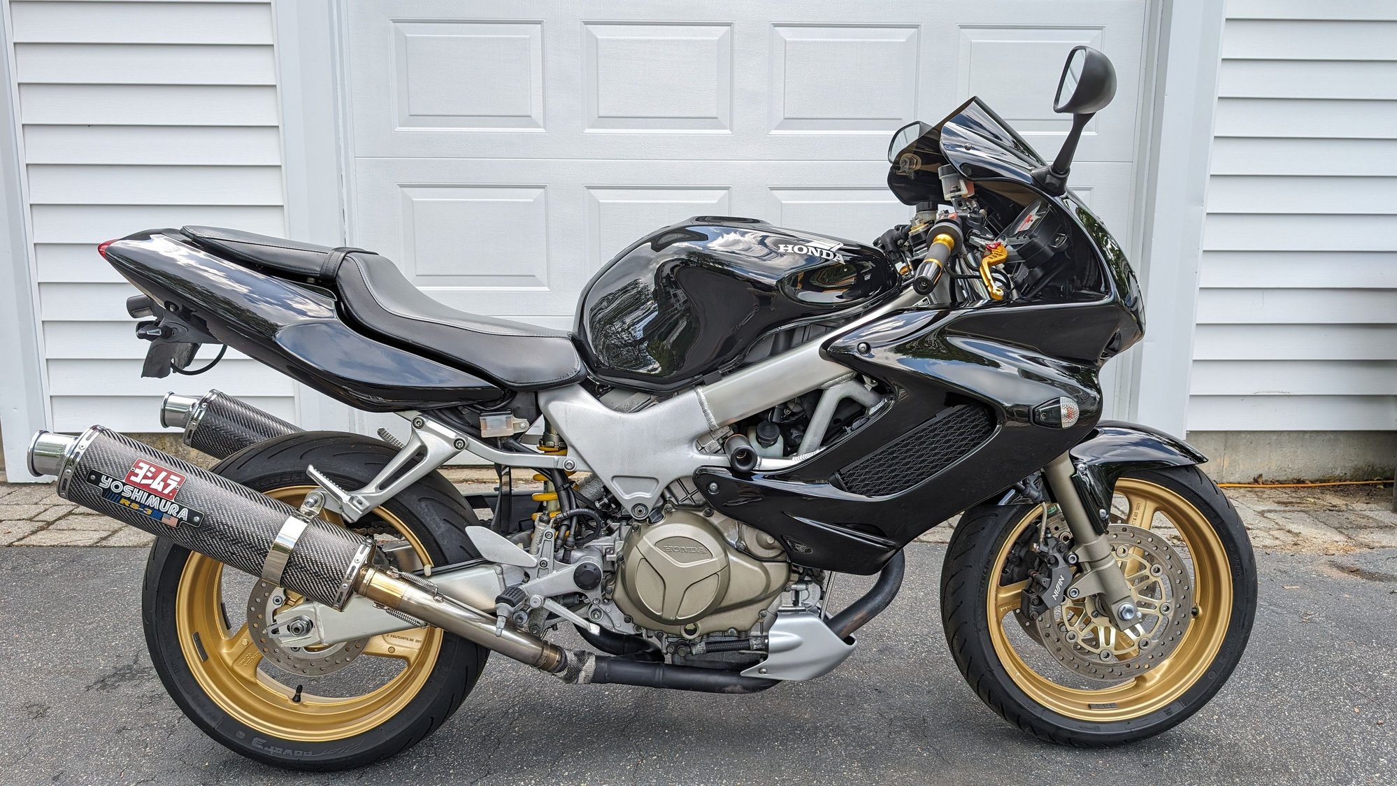 SOLD: 2004 Black VTR1000 Superhawk for Sale $3,400. - SuperHawk Forum