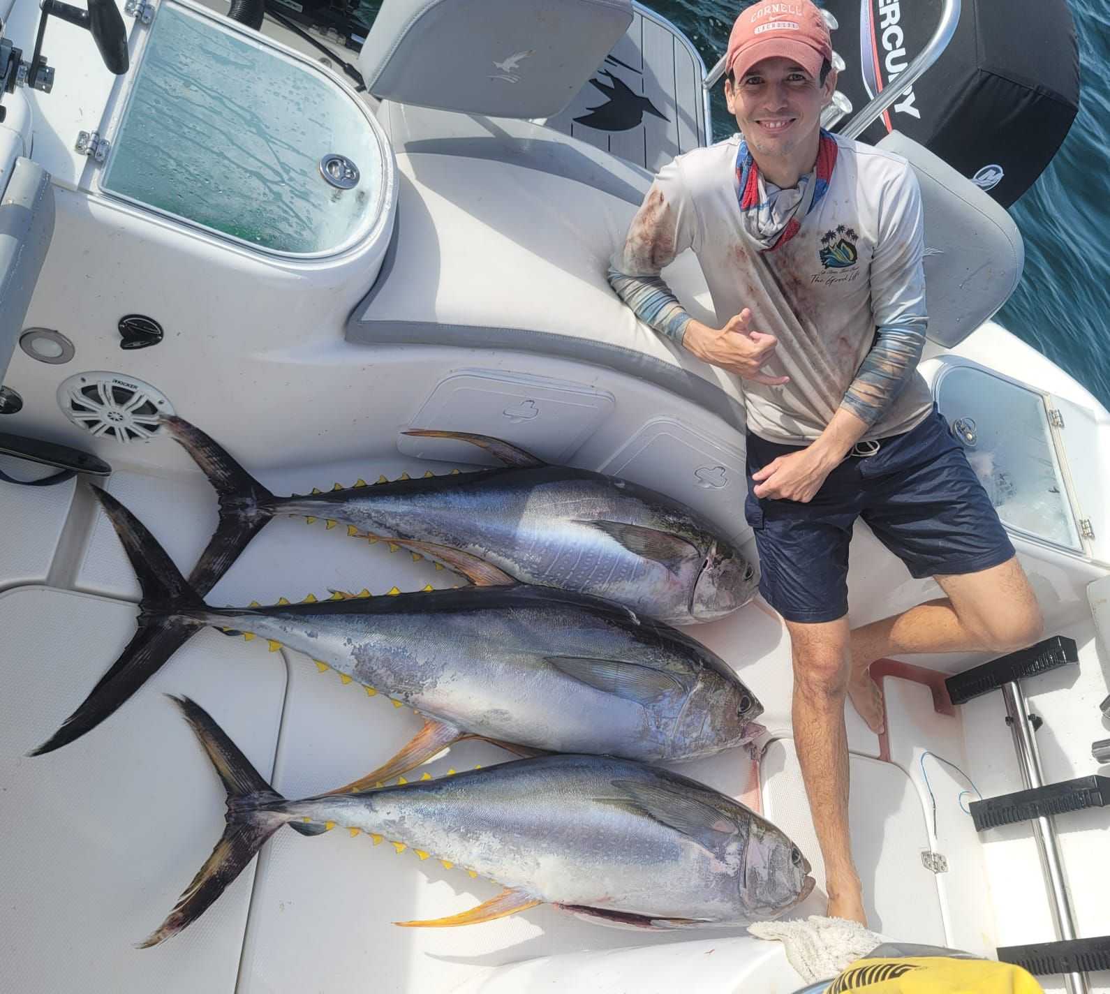 Cat vs mono. Falcon 22 vs 230 Reef runner. - The Hull Truth - Boating ...
