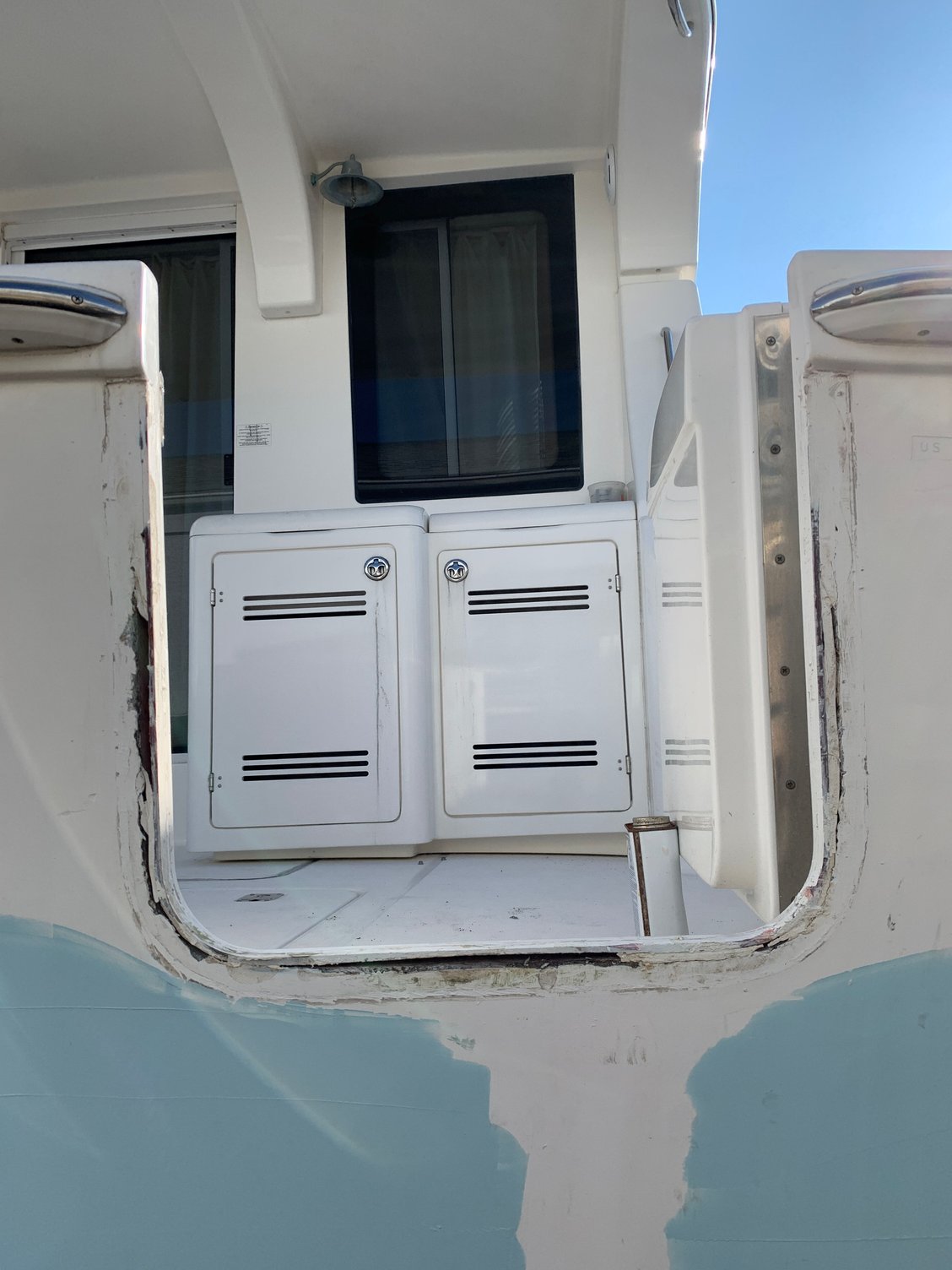 Transom Door Trim? - The Hull Truth - Boating and Fishing Forum