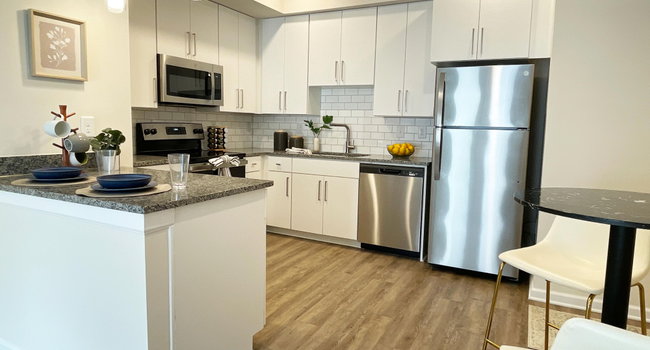 Emery Village Reviews - Concord, NC | 170 Emery Ave | 15 Apartment Reviews