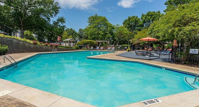 Autumn Ridge Apartments Reviews - Raleigh, NC | 6100 Barrowood Drive ...