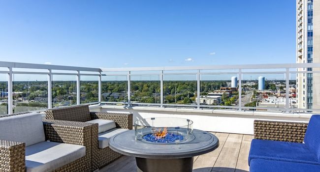 Premier Apartments Reviews - Virginia Beach, VA | 4556 Columbus Street ...